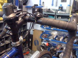 23 Ways to Run Rohloff Shifters with Road Drop Handlebars ...