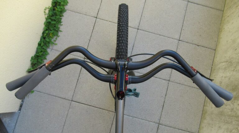 How To Choose The Most Comfortable Alt Bars For Bikepacking & Touring ...