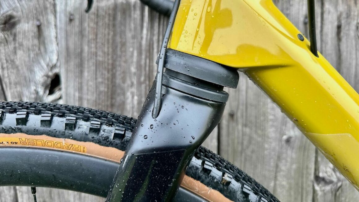 BMC URS LT ONE Review: This Might Be The World's Best Gravel Bike!