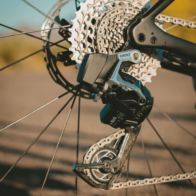 Analysing Lael Wilcox's Around The World Record Bike (29,000km in 110 Days)