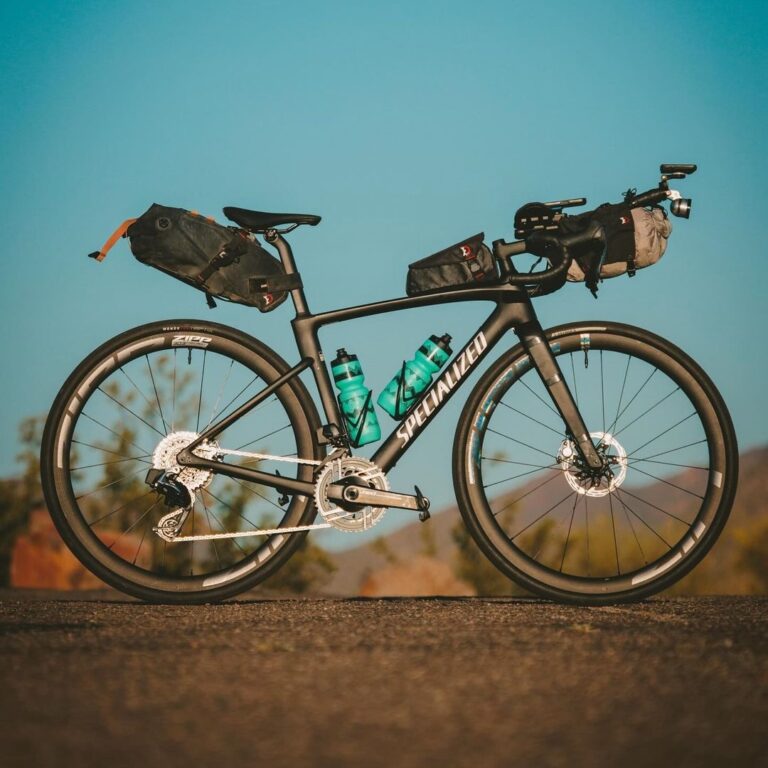 Analysing Lael Wilcox’s Around The World Record Bike (29,000km in 110 ...