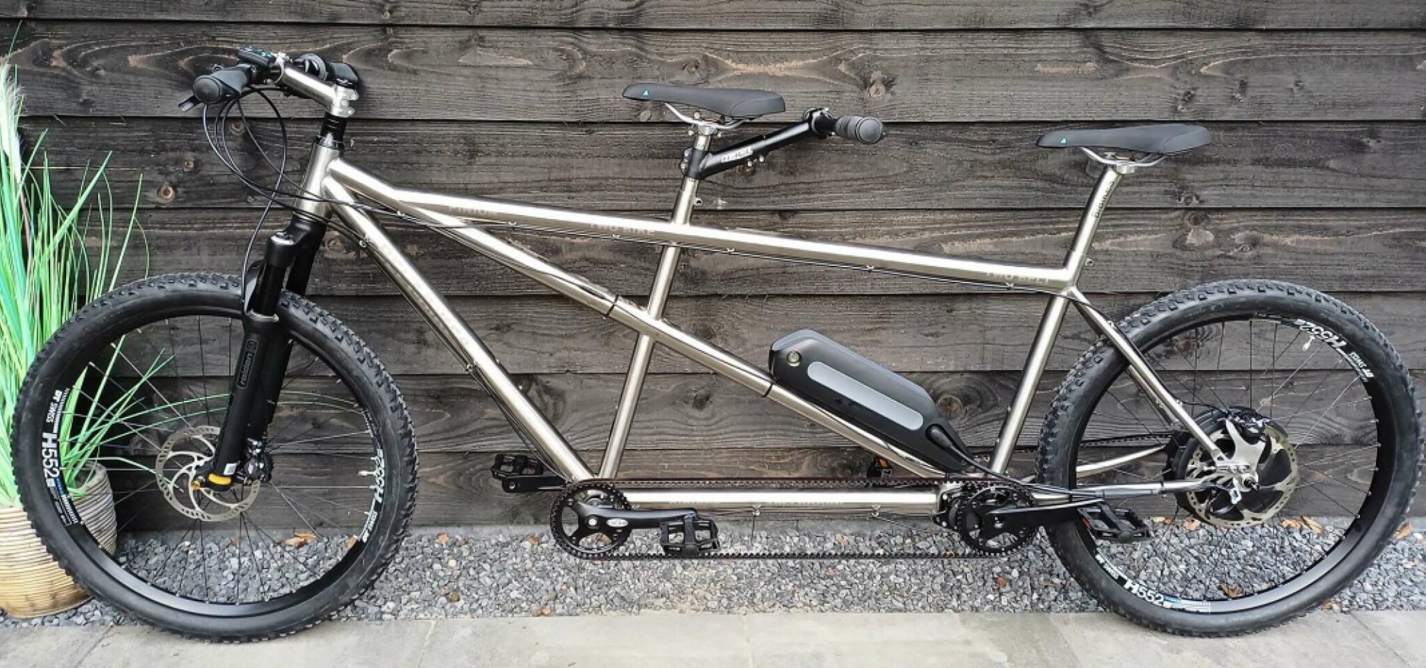Why This Weird Pinion Gearbox Bike Has Three Belts (Pinion Tandem ...