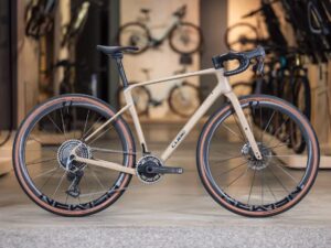 Bikes for Tall Cyclists: Road, Gravel, Touring, Commuter In XXL XXXL 62 ...