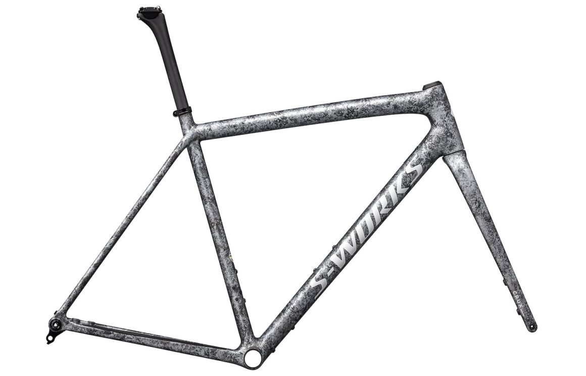 The 32 Lightest Gravel Bikes In The World For 2026 - CYCLINGABOUT.com