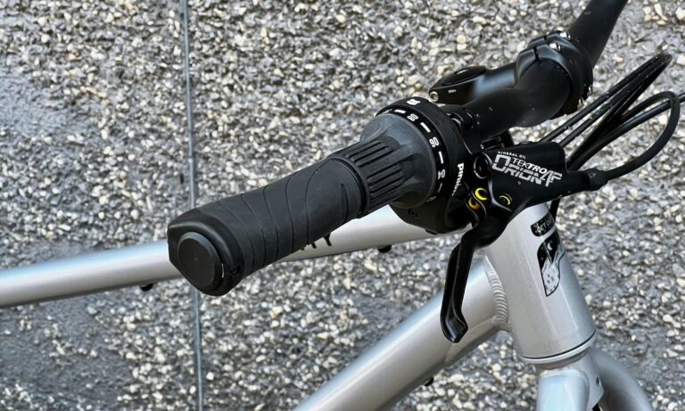 Priority Bruzer Review: $2499 Pinion Gearbox Bike With Belt Drive ...