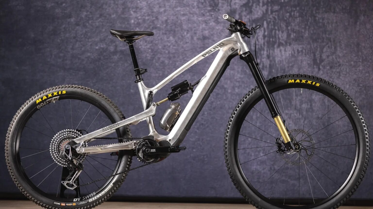 20 Exciting New 32" MTB & Gravel Bikes with 32-Inch Wheels ...
