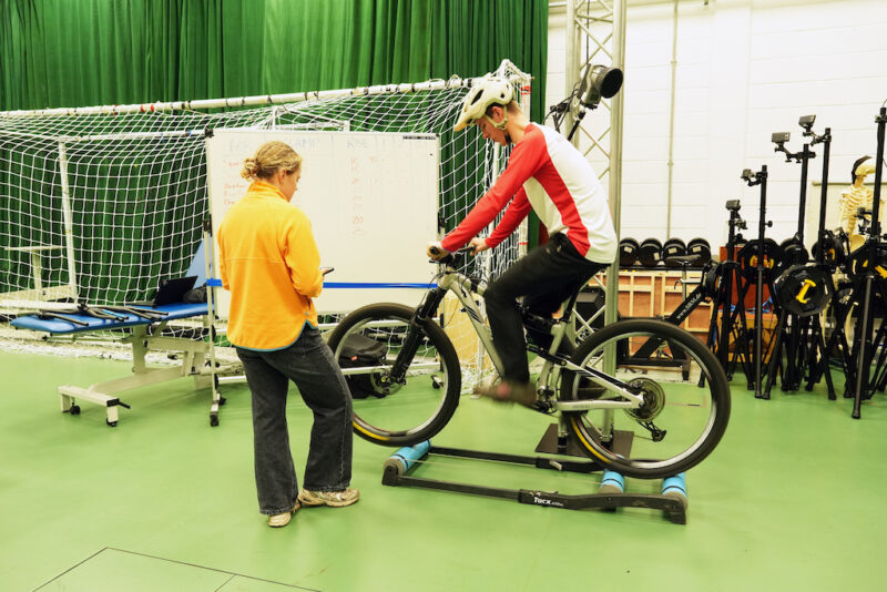 Why More Handlebar Flex Doesn’t Always Mean More Comfort (Lab Test ...