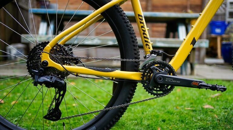 Ultra-Wide Range 2× Drivetrains for Drop Bars: GRX & CUES Compatibility ...